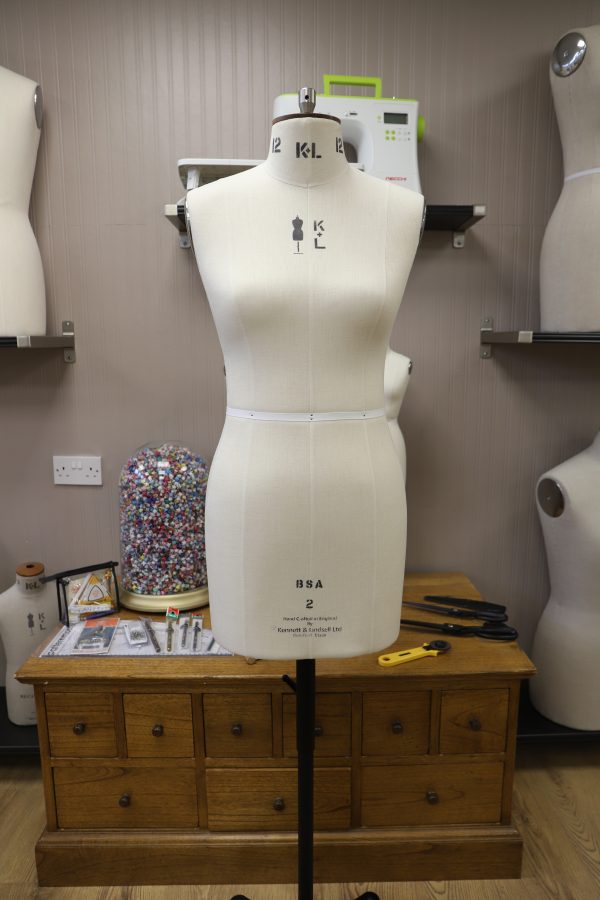 BSA 2 Female Torso Model Size 12 With Fixed Shoulders - Kennett ...